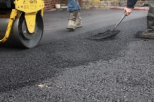 The Tarmac Laying Process and Why You Need a Professional